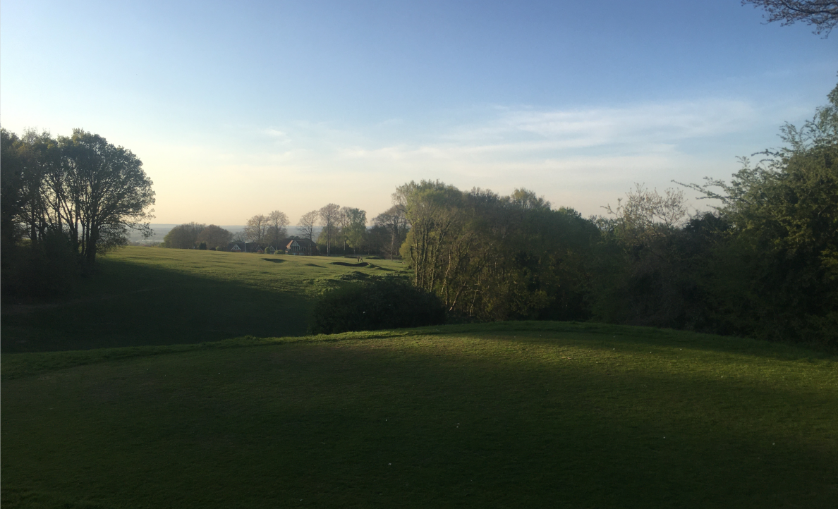 探索萨里：美洛高地 Explore Surrey: Merrow Downs | Surrey meets China